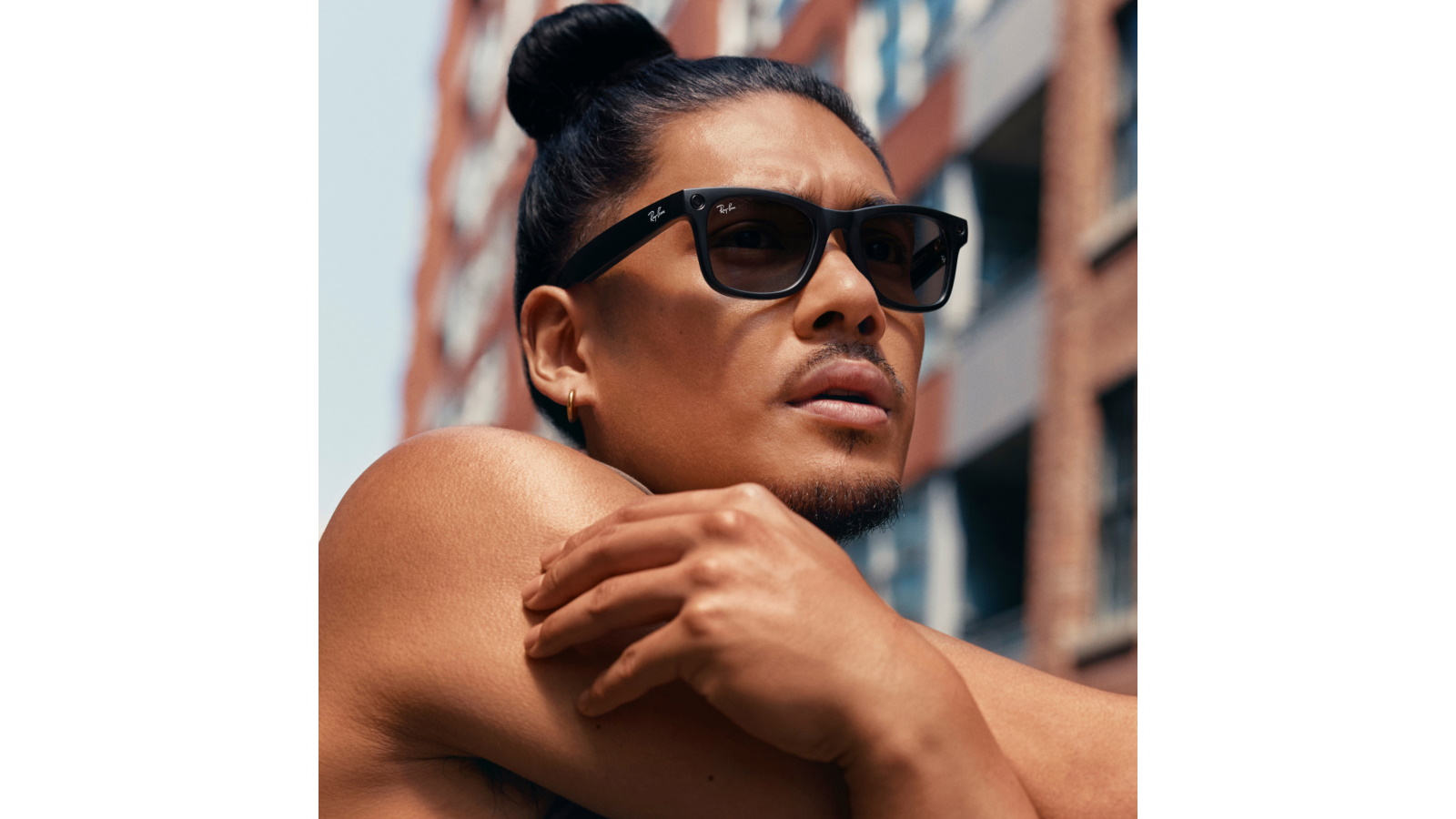 Ray-Ban Meta Skyler AI Glasses - Shiny Chalky Grey Frame with Sapphire ...