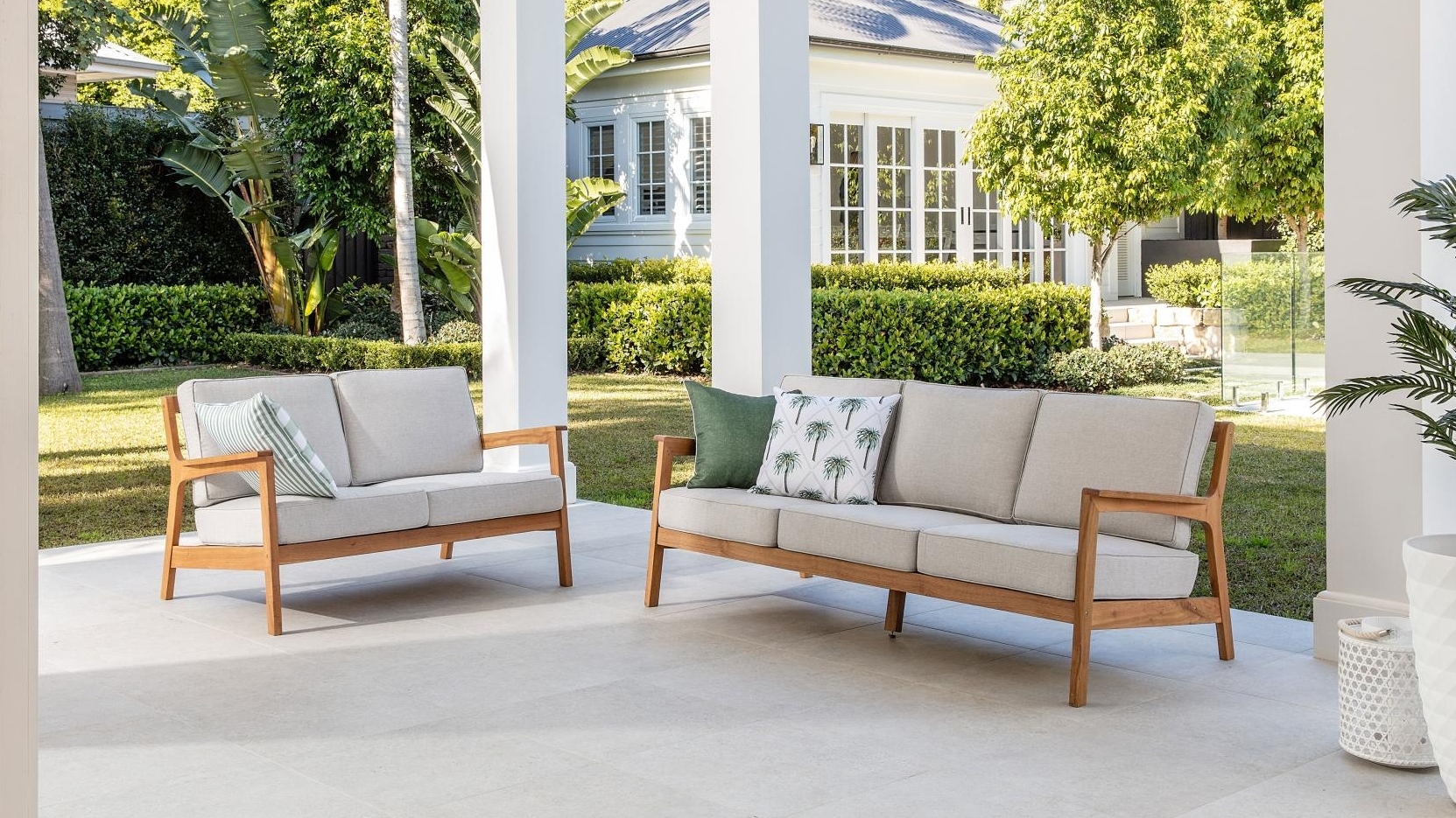 Eva Outdoor Lounge | Domayne