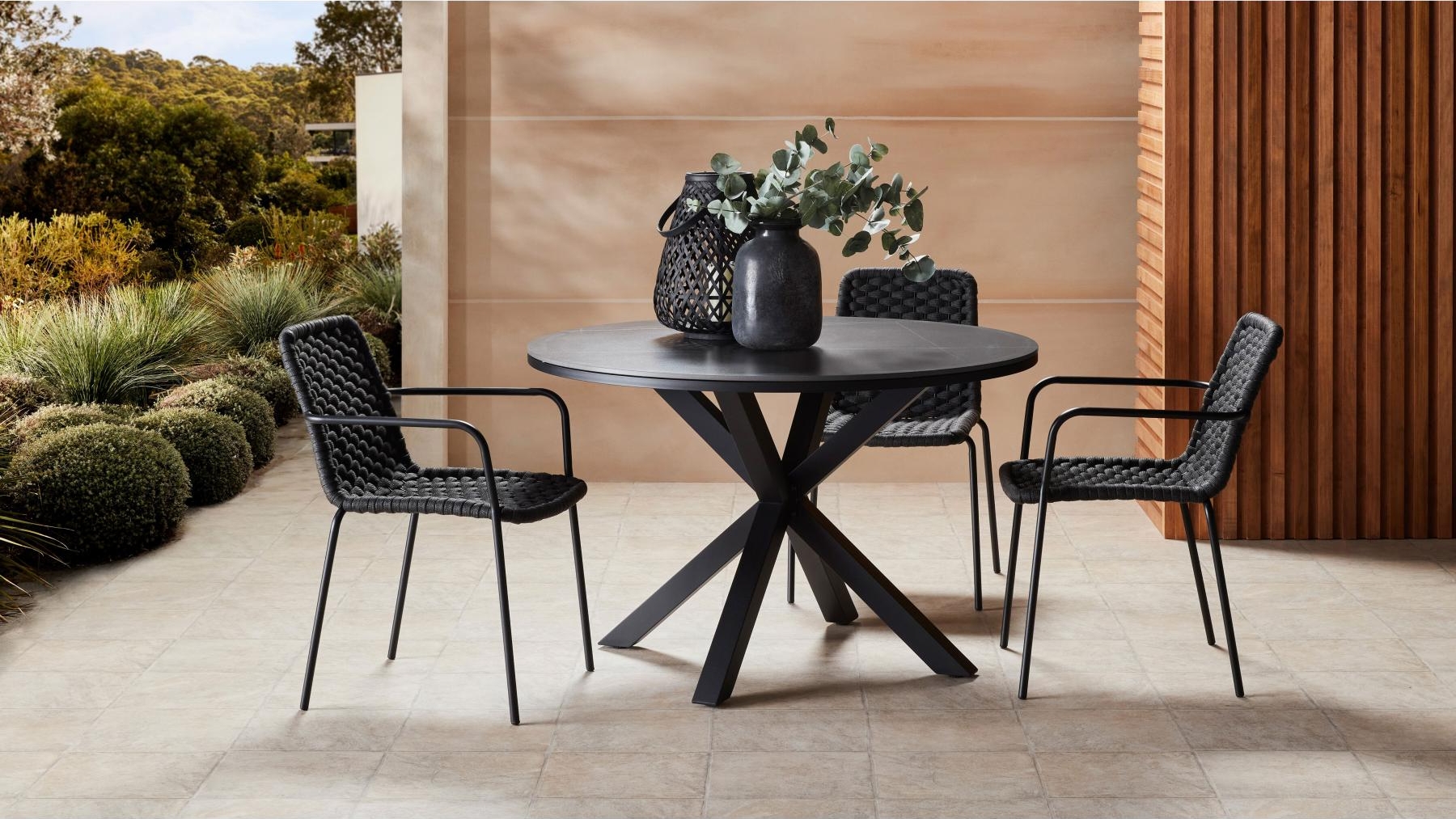 Outdoor Dining Furniture | Domayne