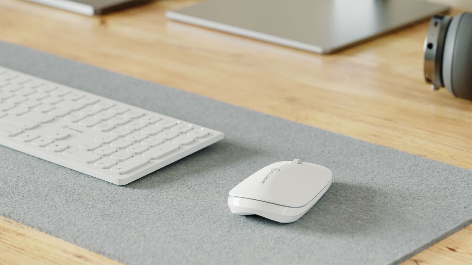 Alogic Echelon USB-C Rechargeable Wireless Mouse - White | Domayne