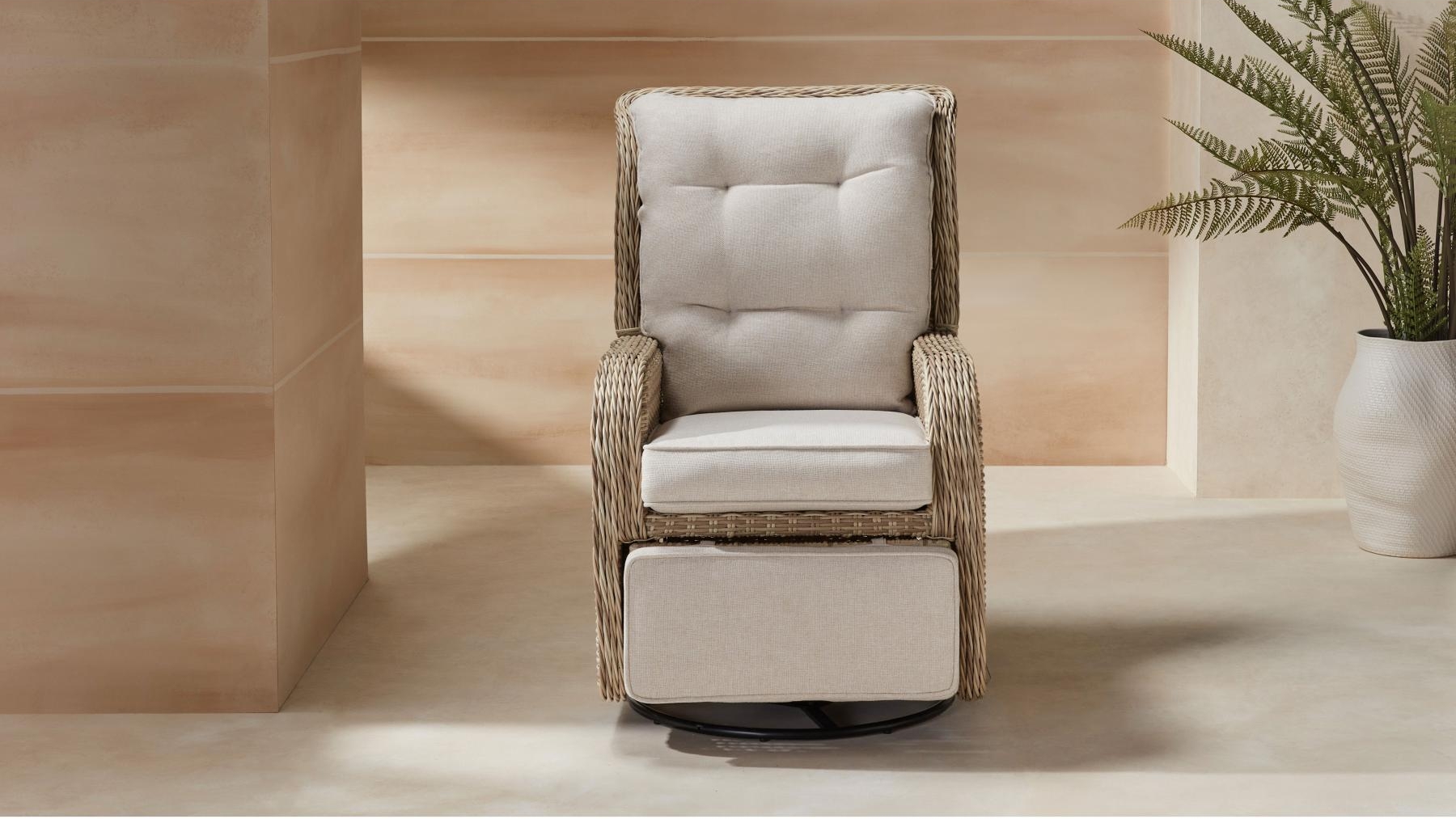 Mississippi Outdoor Swivel Recliner Chair | Domayne