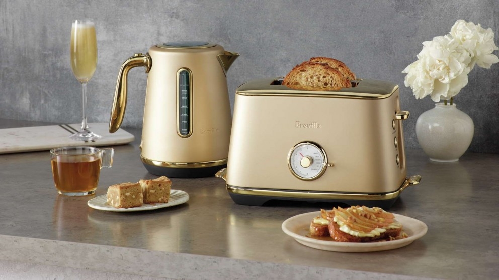 Breville the Toast Select Luxe Brass 2 Slice Toaster - Regal Prosecco ...