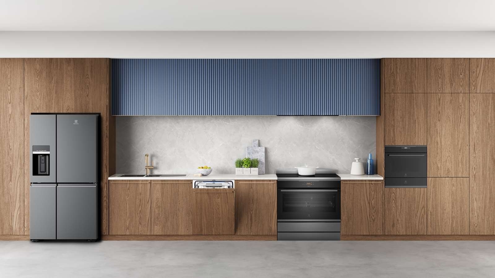 Electrolux 900mm UltimateTaste 900 Electric Freestanding Cooker | Domayne