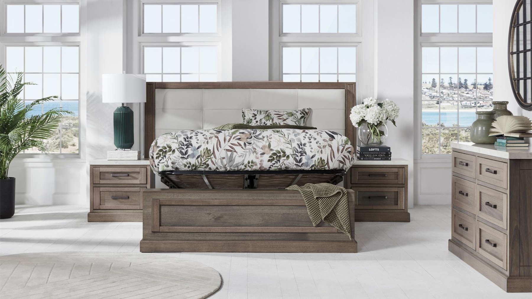 Hamptons Gaslift Bed - King | Domayne