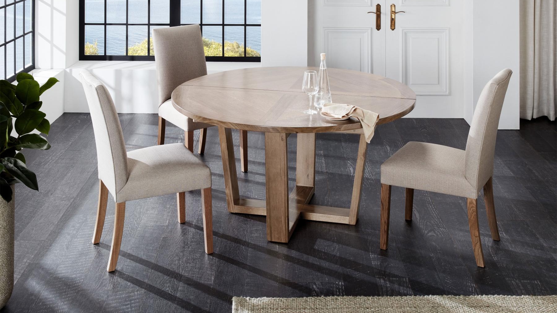 Kalbarri Round Extension Dining Table | Domayne