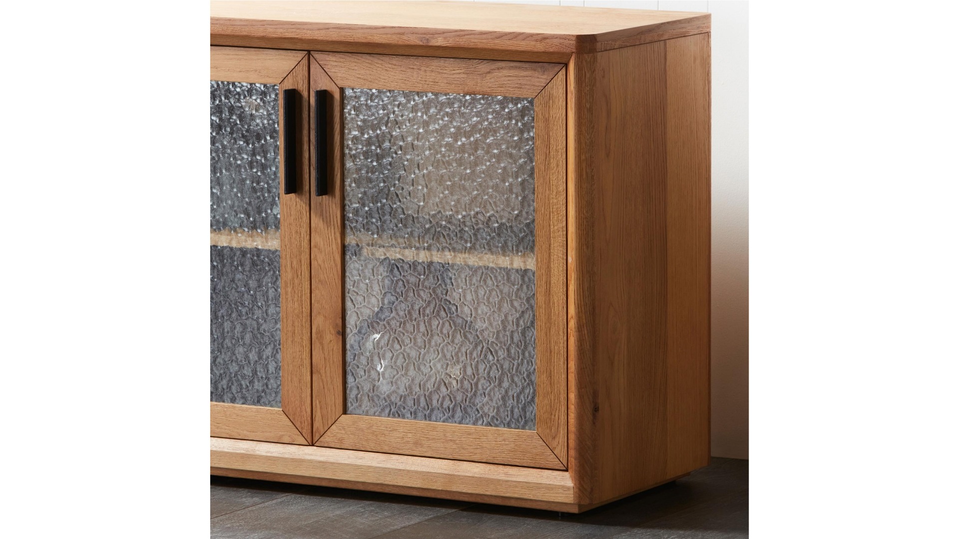 Southbank Large Buffet | Domayne