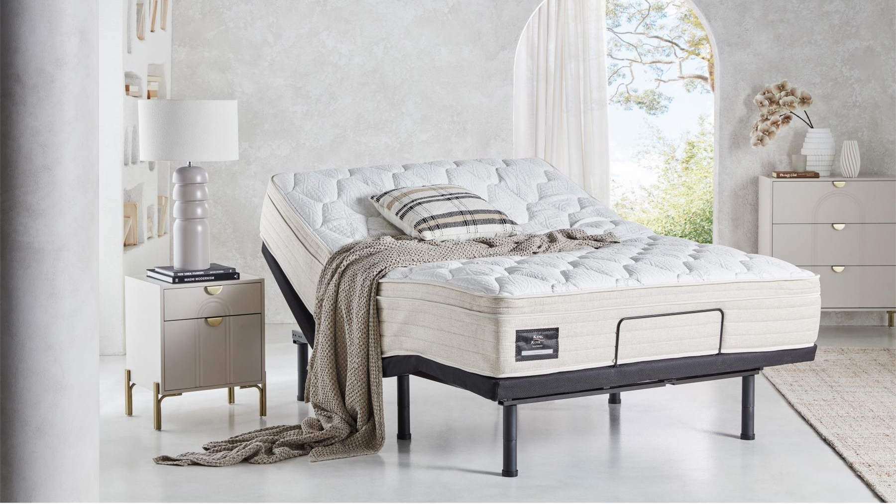 King Koil Pursuit Limited Edition Medium Mattress + A.H. Beard Renew ...