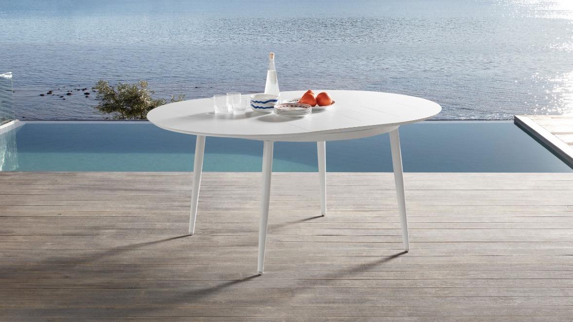 Sindara Outdoor Round Extension Dining Table in White | Domayne