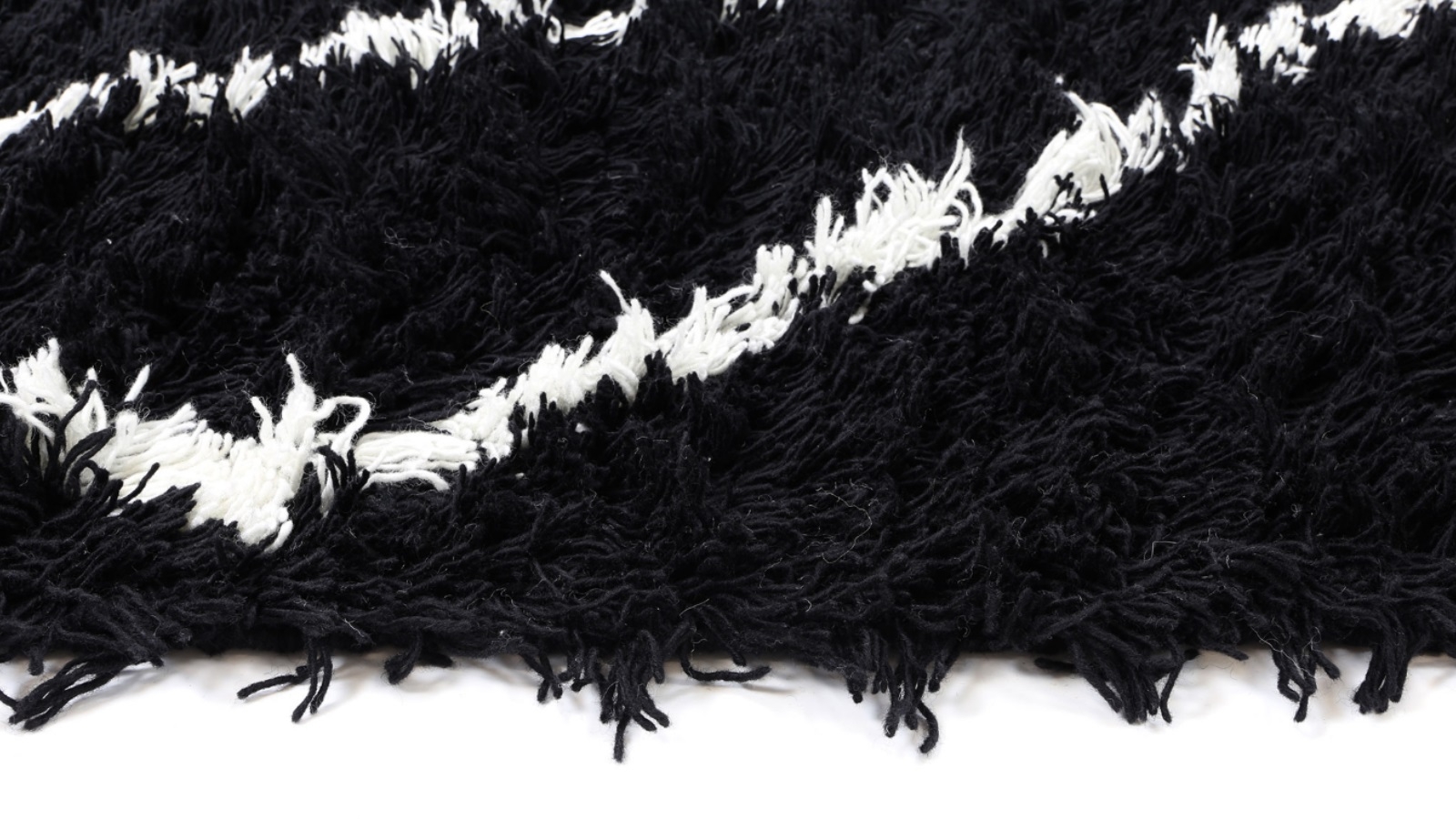 Noir Vein Black Rug | Domayne