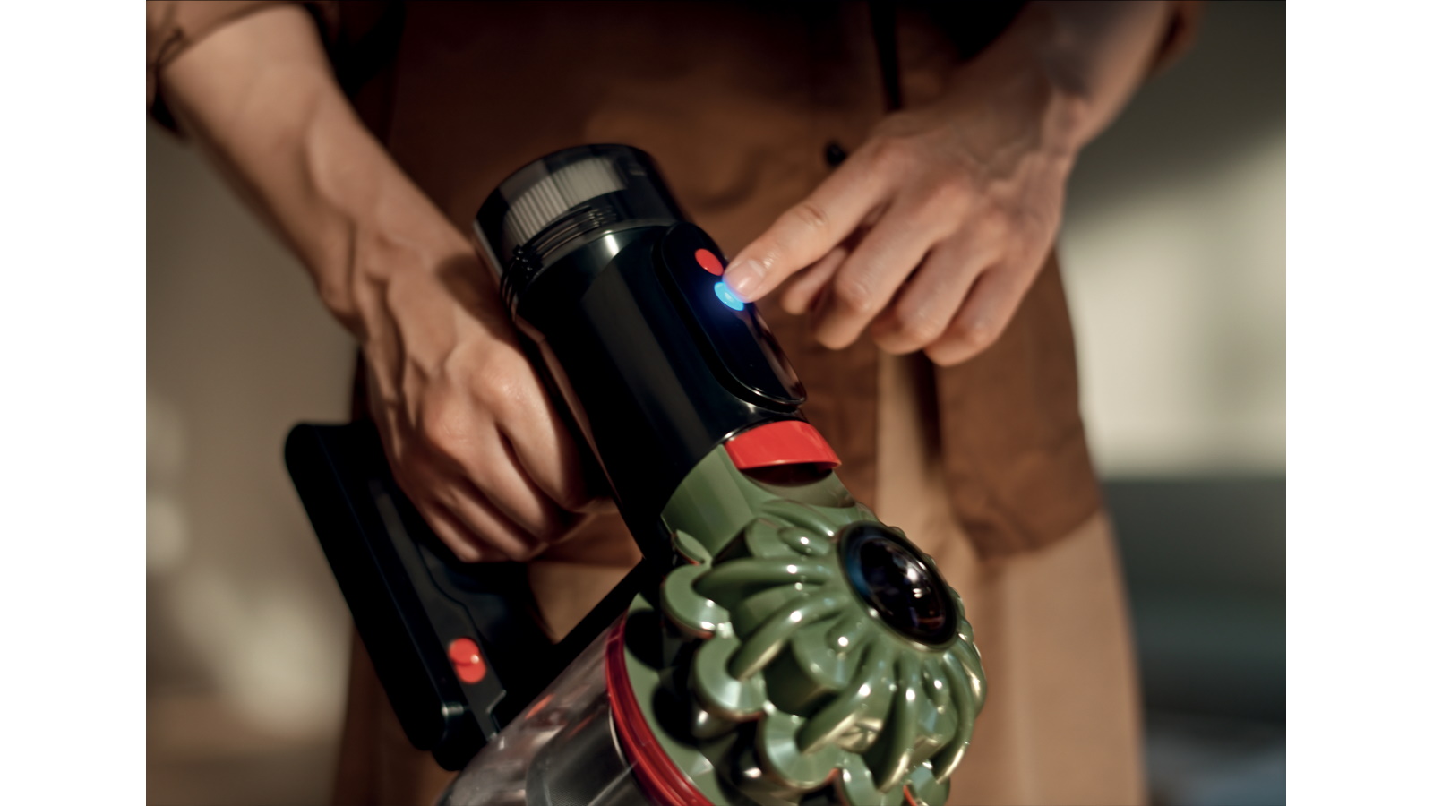 Dyson V8 Cyclone Stick Vacuum | Domayne