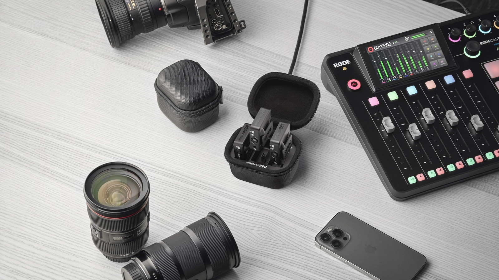 Rode Wireless Go II Charging Case | Domayne